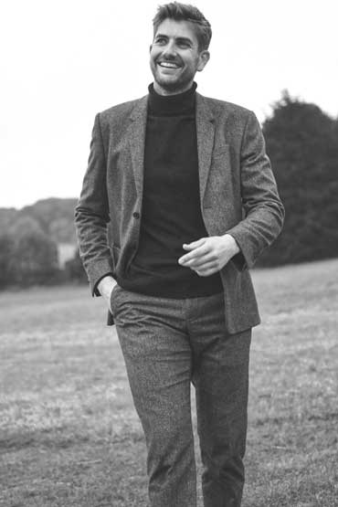 Sam Stevenson - Vivien’s Models